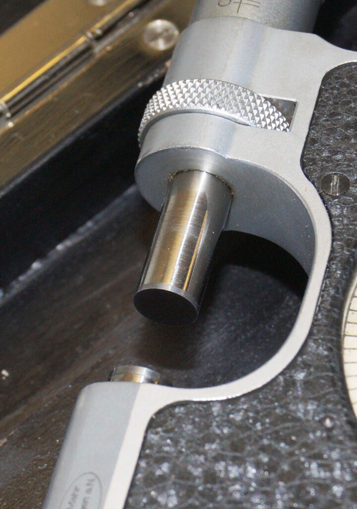 Mahr 0-1" Indicating Micrometer » ToolingCrib.com